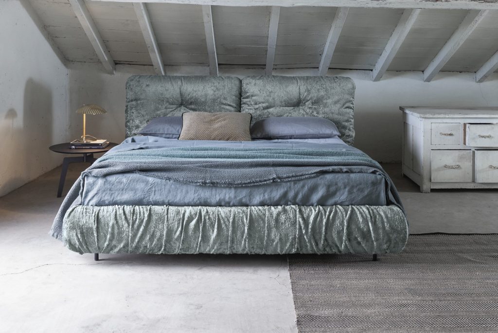 Wave bed by Flexteam - Alarus Interiors