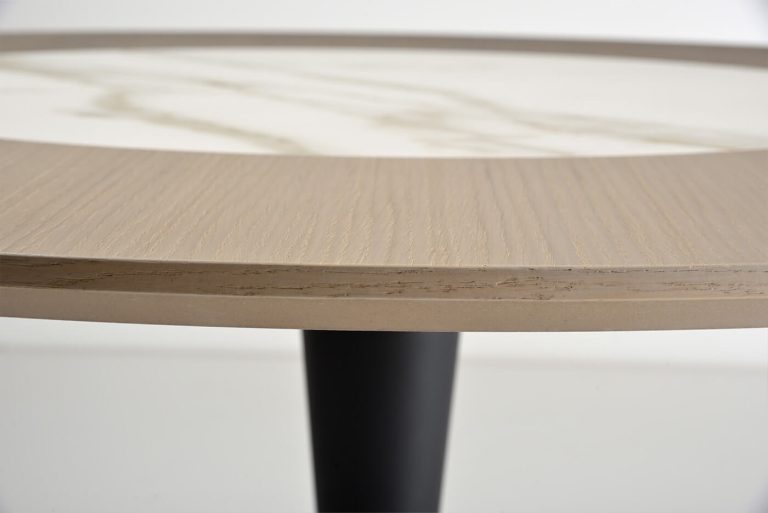 Aristo round dining table by De-code - Alarus Interiors