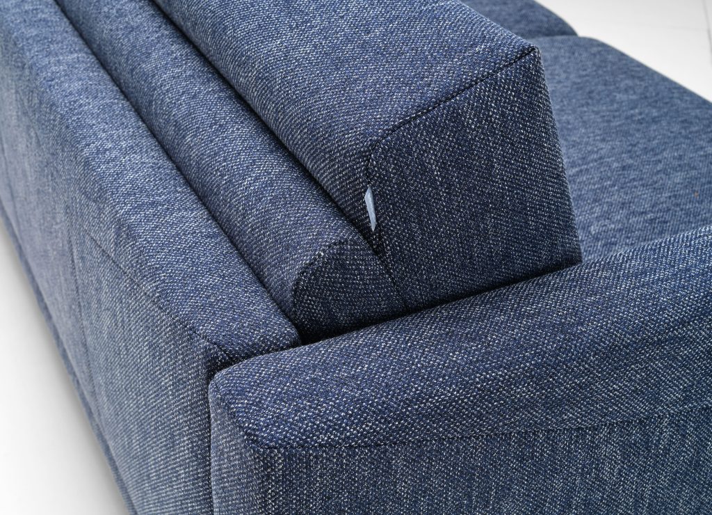 Nubo sleeping sofa by Rom - Alarus Interiors